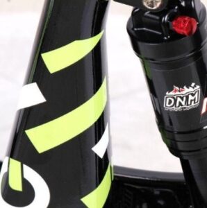 DUO Blitz 18″ – Grips Bikes